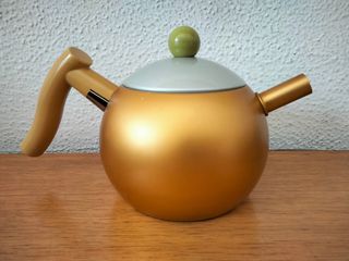 piccola teiera giapponese 