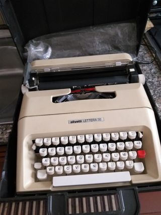 Macchina da scrivere