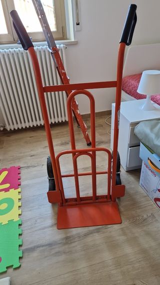 Carrello portapacchi tre ruote