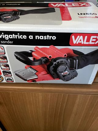 Levigatrice a nastro
