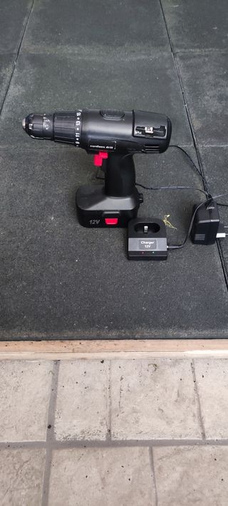trapano avvitatore 12v