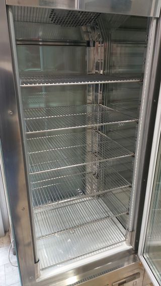 Armadio frigo a vetri