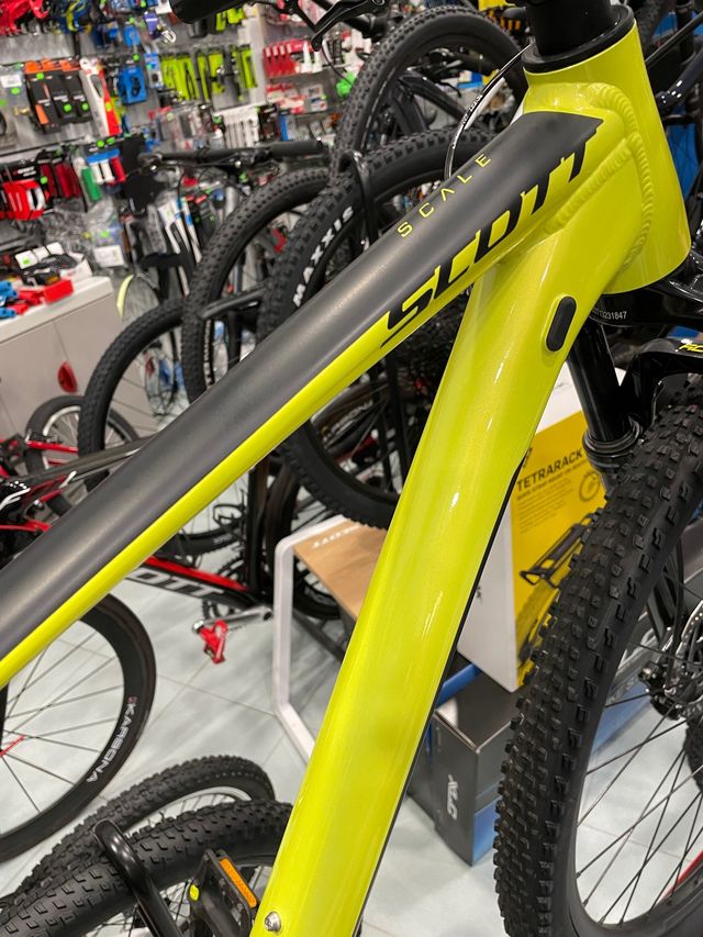 ¡OFERTA!Scott scale 970 yellow talla l de segunda mano por 1.150 EUR en ...