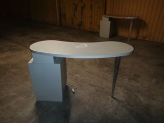 Tavolo per onicotecnica 