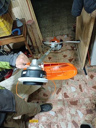 vendo sthil FS 235