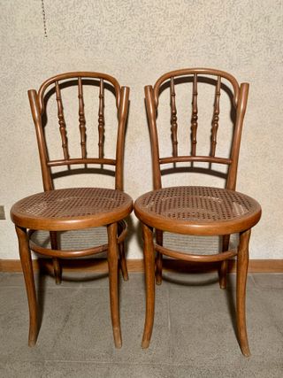 Coppia sedie antiche Kohn in faggio curvato