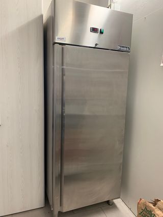 Congelatore a colonna pasticceria