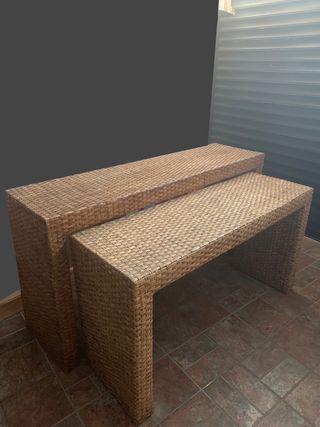 Consolle intrecciata stile vimini