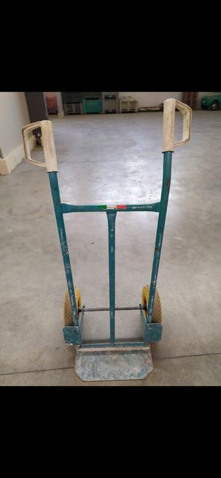 Carrello porta pacchi