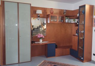 Parete attrezzata ingresso/salotto