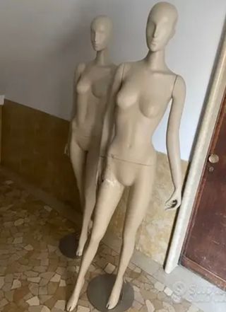 Manichini donna