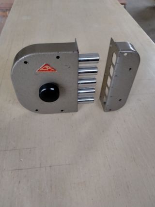 Serratura di sicurezza per portone