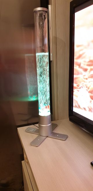 Lampada acquario da pavimento