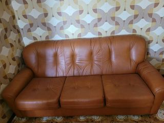 Vendo Divano e poltrone vintage