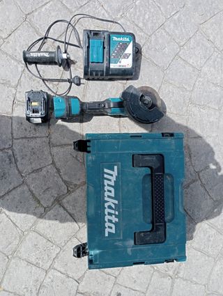 Flex a batteria Makita 