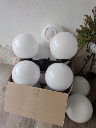 sfere da illuminazione giardino