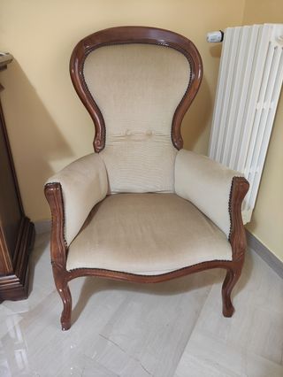 Poltrona modello antico