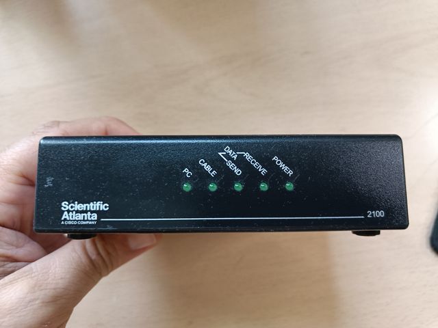 Cable Modem Scientific Atlanta de segunda mano por 8 EUR en La Barrosa ...