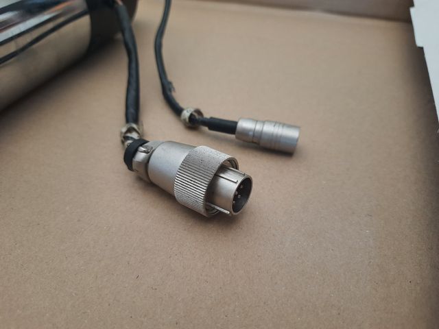 Servomotor E-19-2 con encoder UNIMATION PUMA 560 de segunda mano por ...