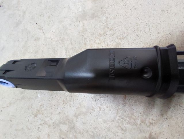 Cilindro hidráulico Iveco de segunda mano por 120 EUR en Zurita en WALLAPOP