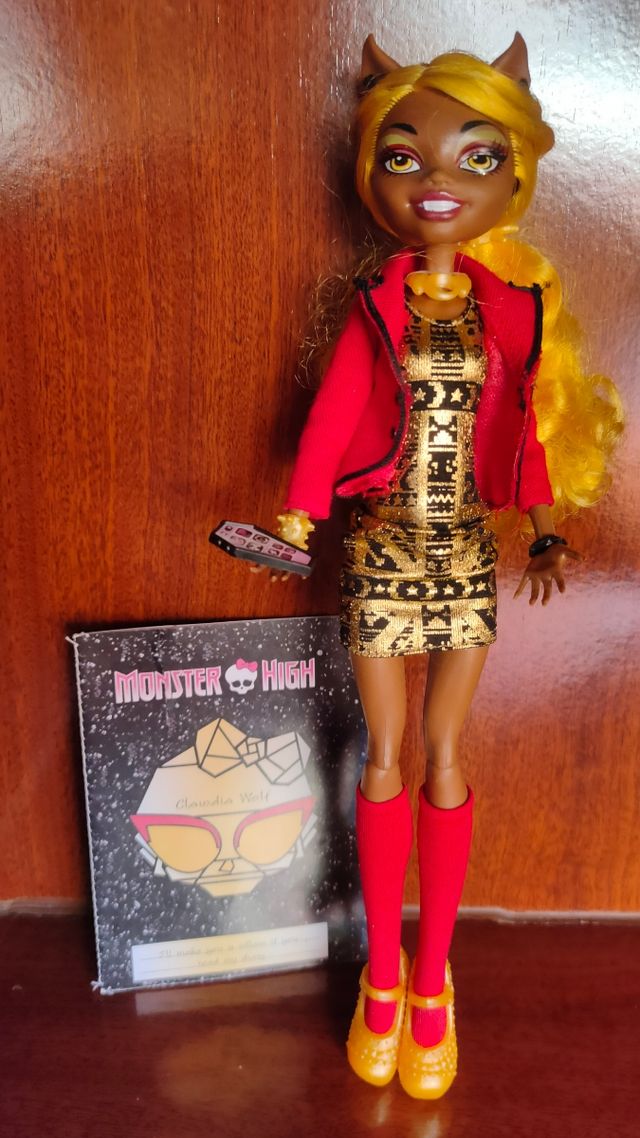 Monster High Claudia Wolf de segunda mano por 30 EUR en Pontevedra en ...