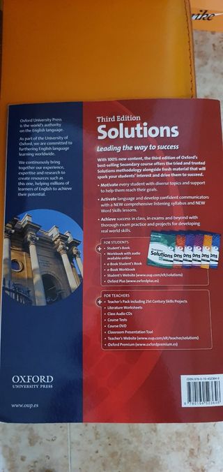 Solutions B1 students book de segunda mano por 20 EUR en Gandía en WALLAPOP