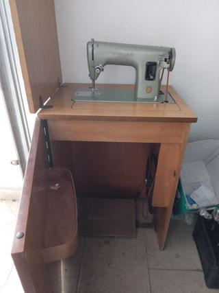 macchina per cucire singer