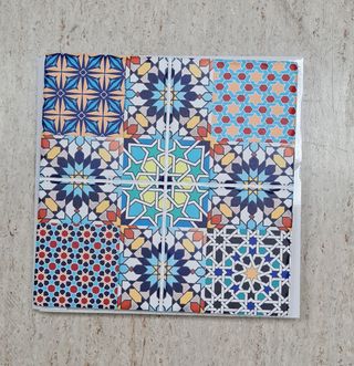 sottopentola in maiolica dim. 16x16cm 