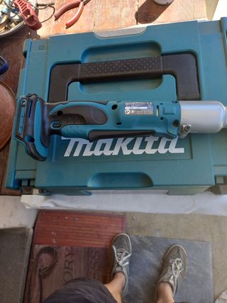 makita 18v angolare