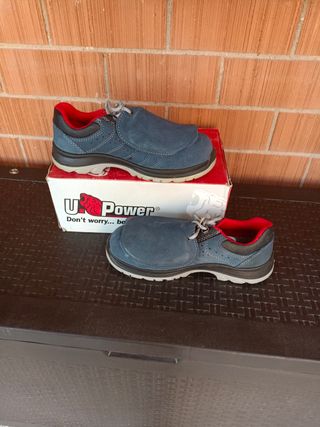scarpe antinfortunistiche U Power nuove num.42/8