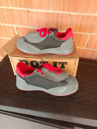scarpe antinfortunistiche num 42