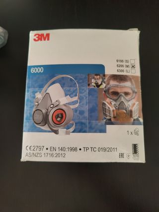 Maschera 3M NUOVA  + KIT FILTRI  (NUOVI)
