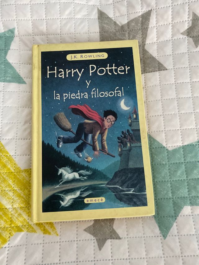 Harry Potter y la piedra filosofal de segunda mano por 80 EUR en Avilés ...