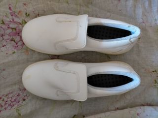 Scarpe antinfortunistiche da cucina con puntale