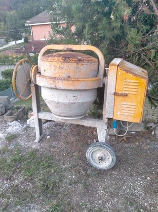 bettoniera250lt. usato