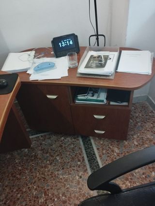 stock mobili ufficio