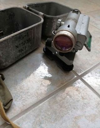 Vecchio livellatore ottico HB-15236 1967-r 