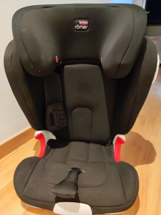 Britax Romer Kidfix II XP SICT de segunda mano por 90 EUR en Ripollet ...