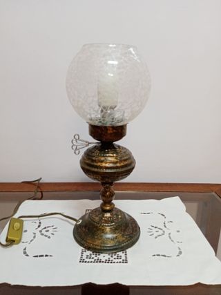 Vecchia lampada screziata