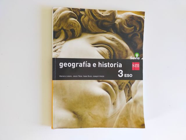 Geografía e historia 3 eso SM Savia de segunda mano por 15 EUR en Arganda del Rey en WALLAPOP