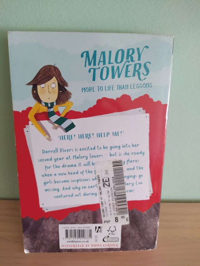 second-form-at-malory-towers-en-ingles-de-segunda-mano-por-4-eur-en