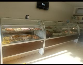 vetrine espositive positive per pasticceria