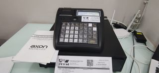 Reggistratore di cassa usato completo di cassetto 