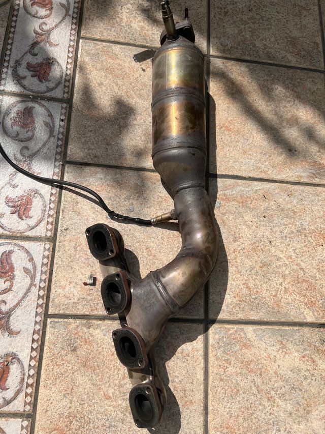 BMW e60 e61 e63 e65 e66 e67 catalizador escape V8 de segunda mano por 1.000 EUR en Tarragona en ...