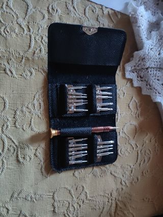 set di mini cacciaviti