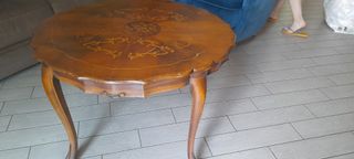 Tavolo basso classico