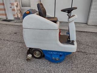 Lavapavimenti Fiorentini modello Smile 80M