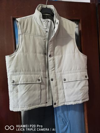 Giubbotto smanicato trapuntato Beige