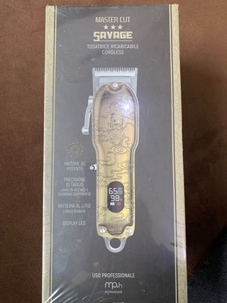 macchinetta tagliacapelli per uso professionale 