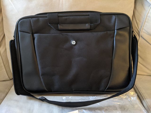 Maletín HP, Essential Top Load Case de segunda mano por 10 EUR en ...